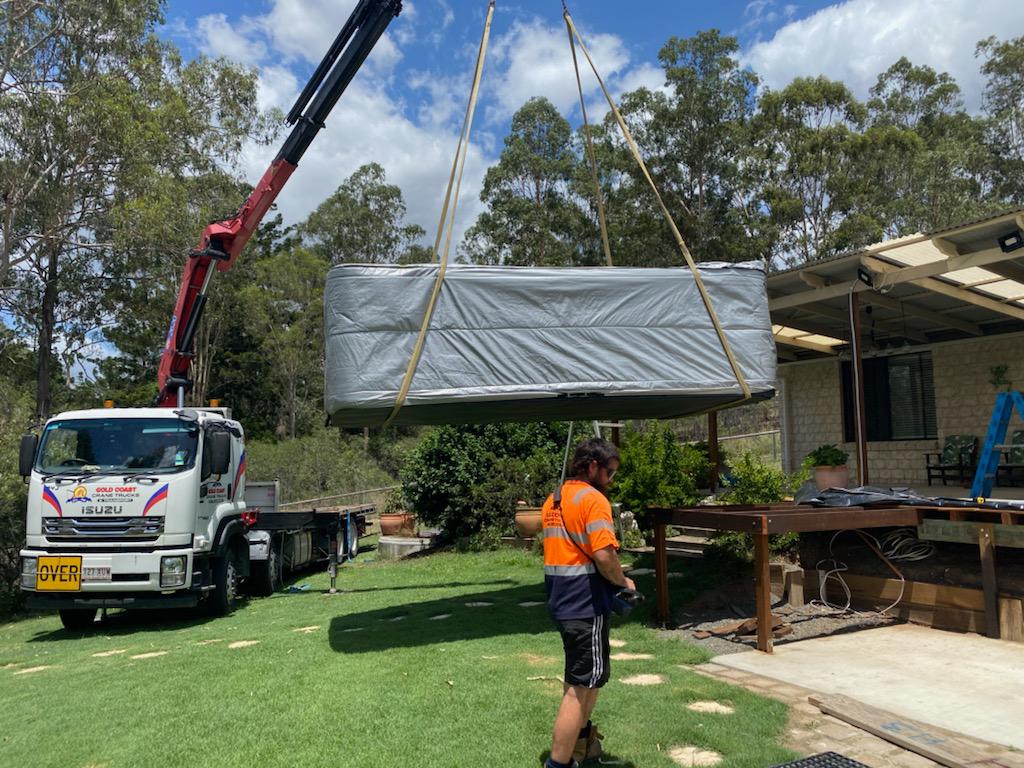 Mobile Crane Hire Gold Coast | Mobile Crane Rental | On The Move Transport