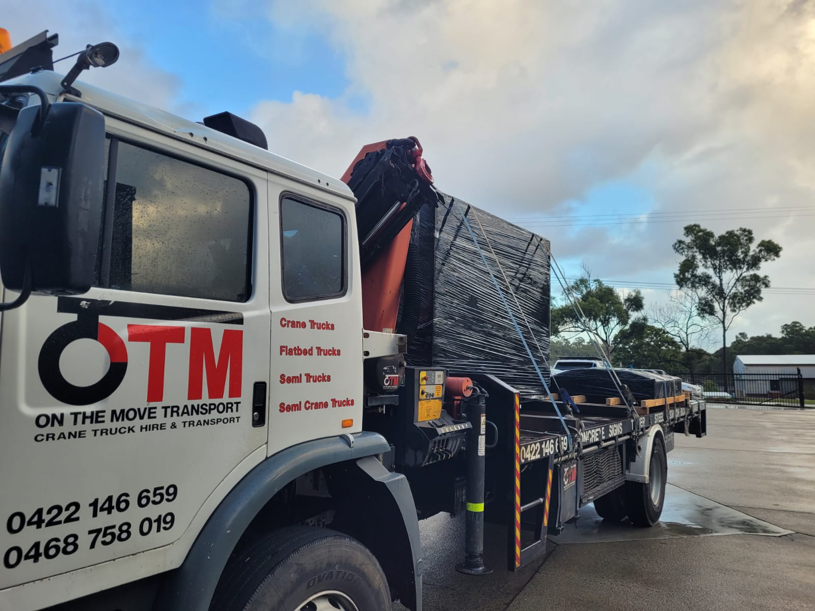 Crane truck hire Brisbane - OTM Transport have you covered - Otmtransport